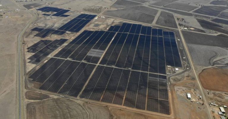 UQ Scores Green Gown Award For Solar Energy Project