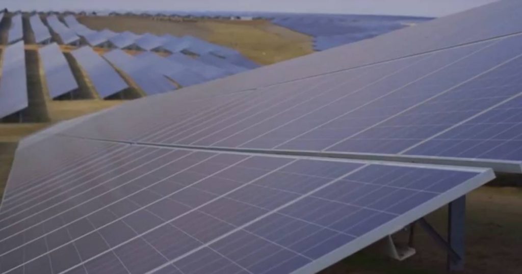 Europe's Largest Solar Farm Completed - SolarQuotes Blog