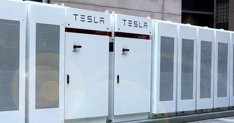 University Of Queensland Tesla Powerpack System Switched On