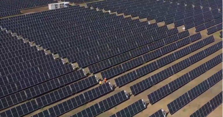 Warwick Solar Farm Supplying CS Energy - SolarQuotes Blog