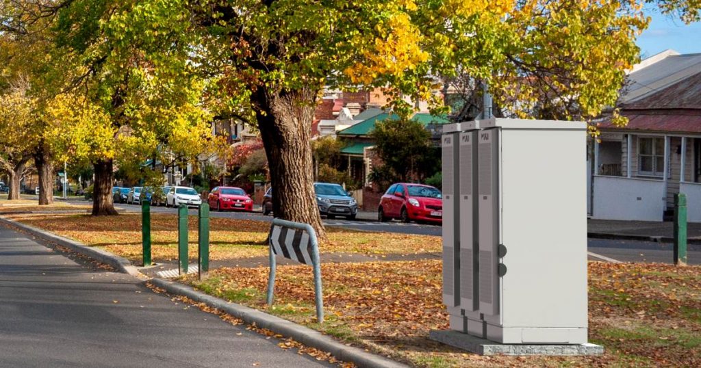 YEF Off With The Pixiis On Community Batteries - SolarQuotes Blog