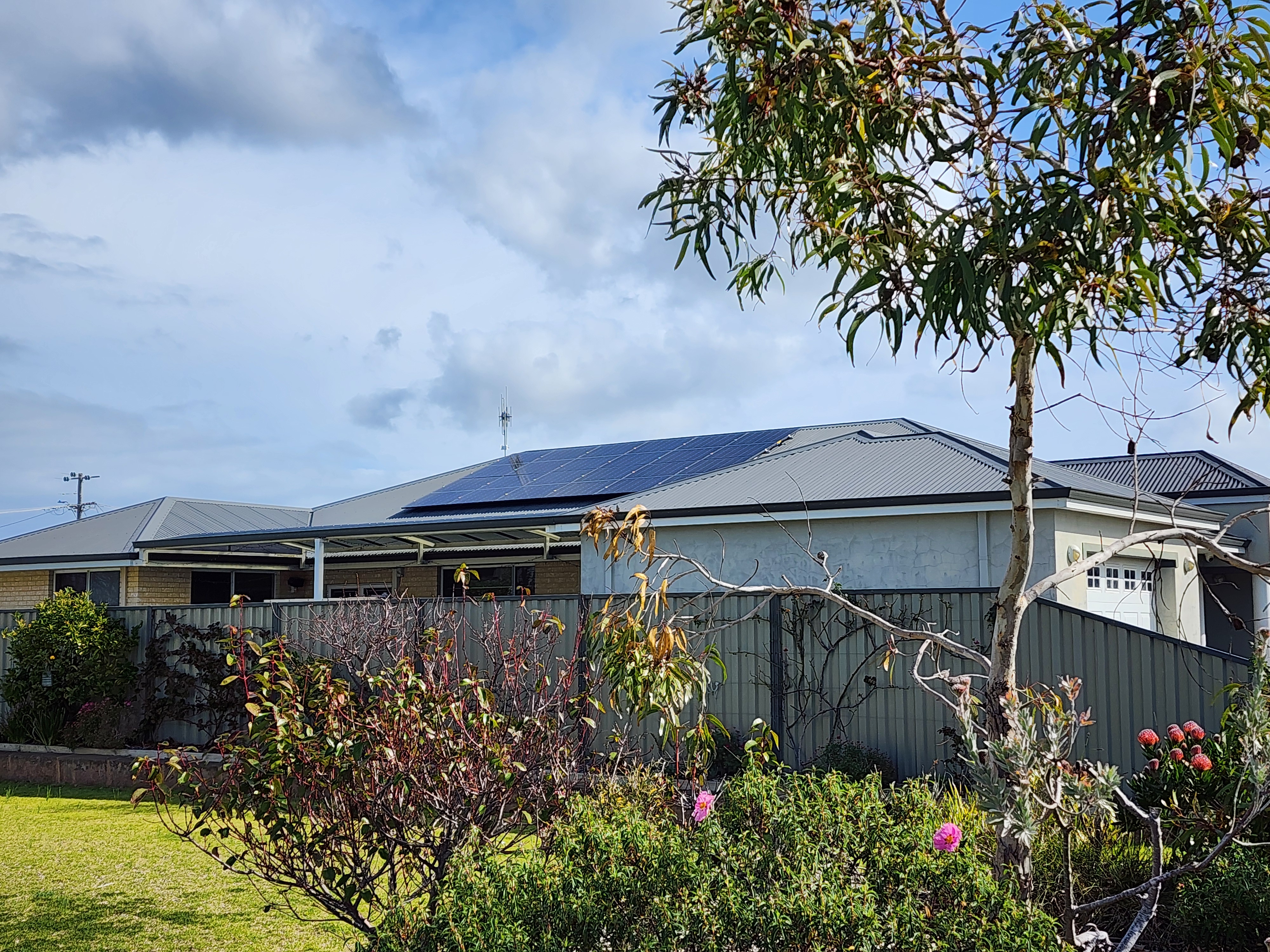 Solar Installers in Mount Elphinstone, WA 6330 | SolarQuotes