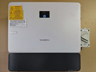 Solar Inverters: How to Choose a Good One